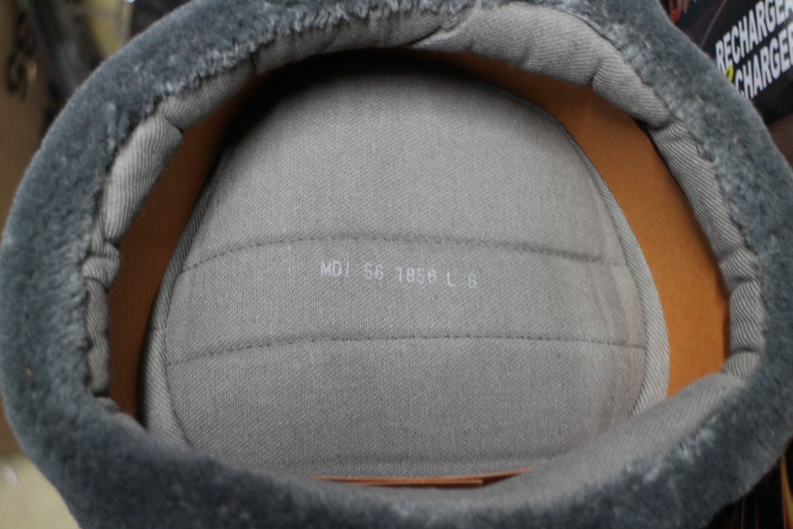 original MdI Wintermütze Offizier Polizeikräfte